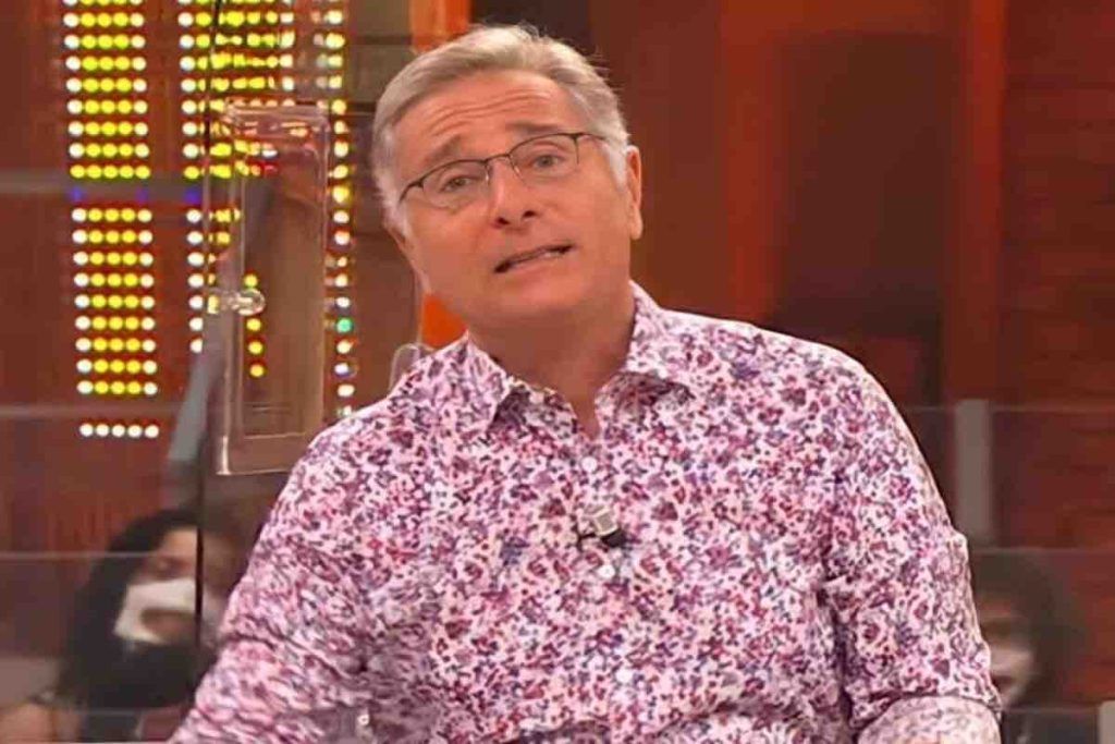 Paolo Bonolis e i suoi cari: "Come contatto chi non c'è più"