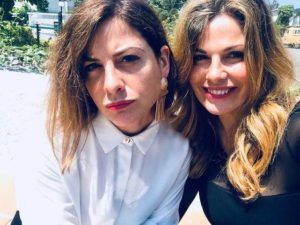 Avete mai visto la sorella di Vanessa Incontrada? Eccole insieme ...